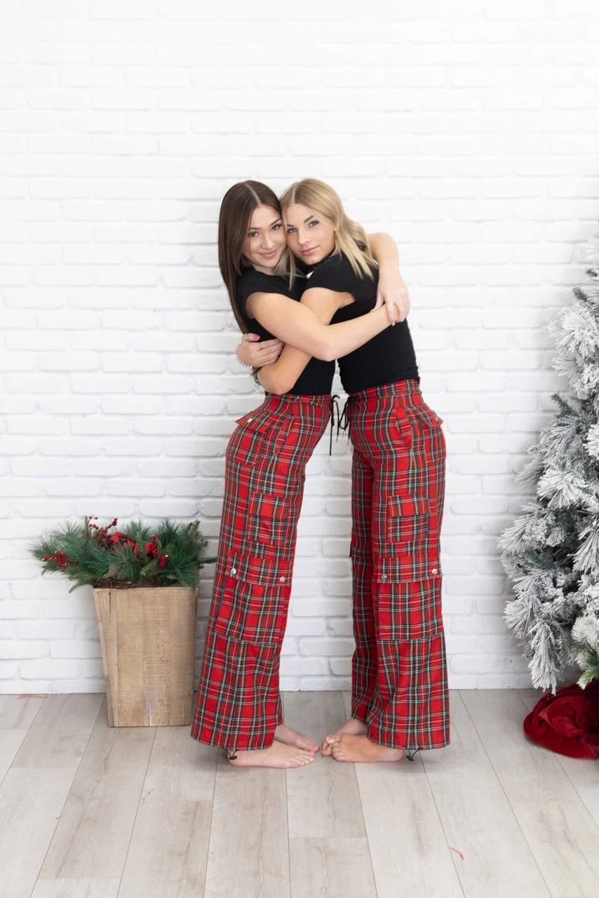 Why Matching Pajamas Are a Magical Christmas Tradition for Families ...
